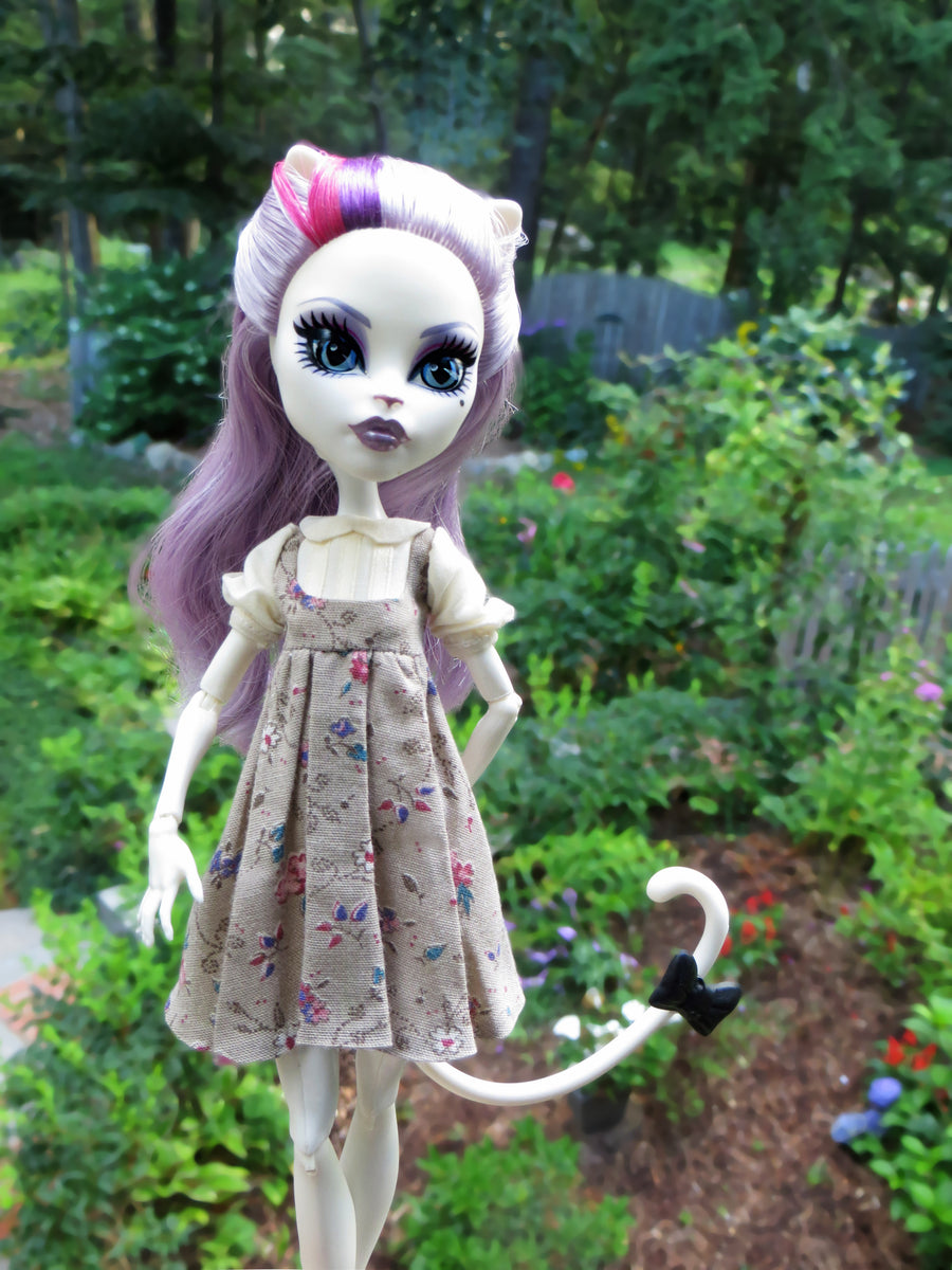 Secret Garden – Requiem Art Designs